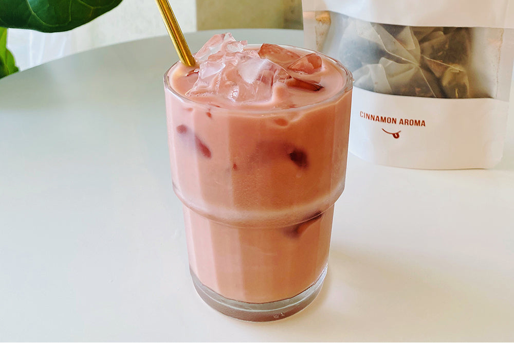 How to Make a Healthy Pink Iced Chai Tea Latte at Home | Teami Blends